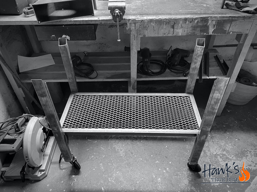 Hank's True Smokers™ - leg fabrication - Hanks True BBQ™